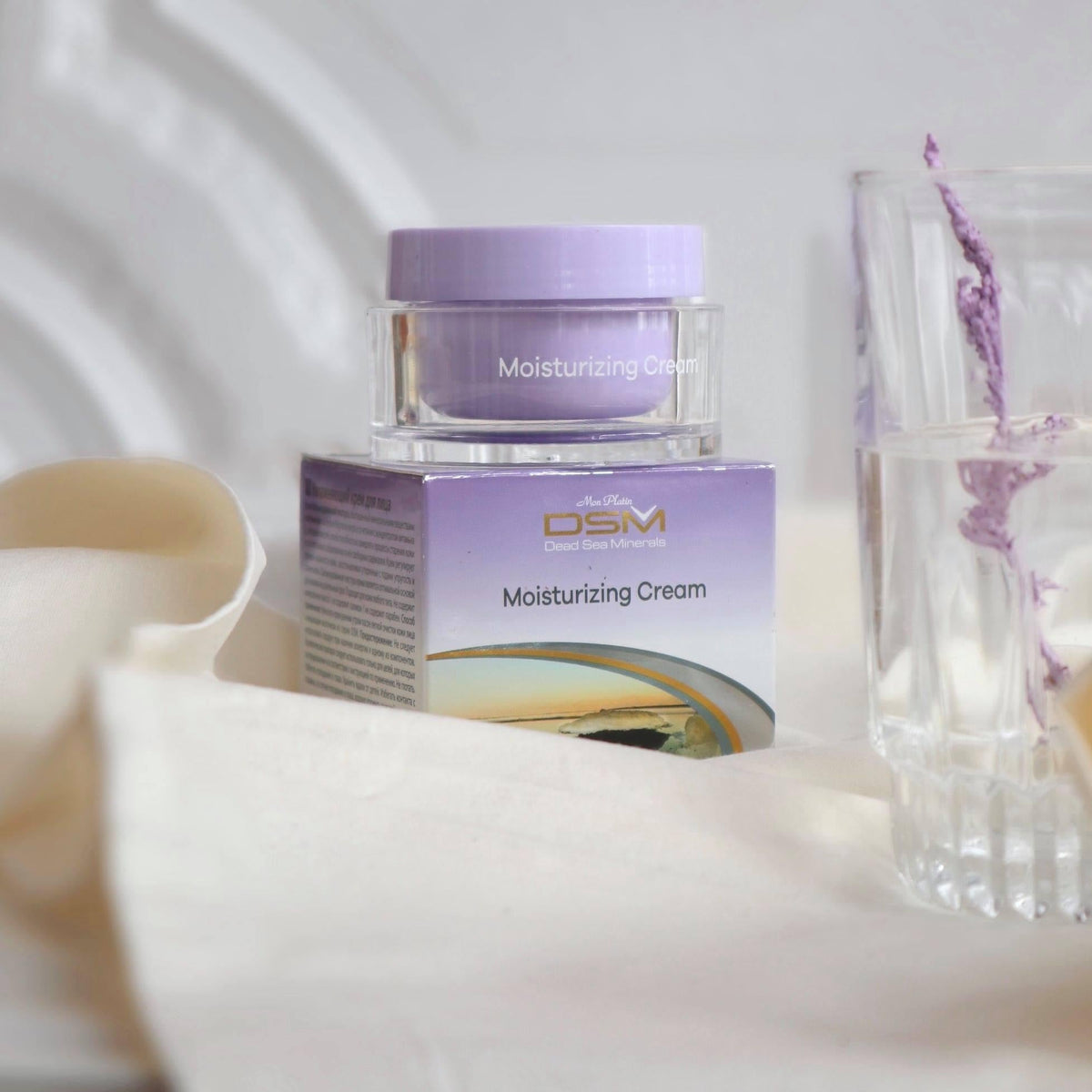 Mon Platin DSM Face Moisturizing Cream 50ml | BEAUTYLUX AU